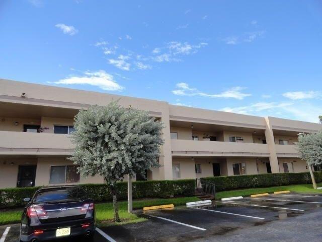 3212 Strawflower Way Apt 207, Lake Worth, FL 33467