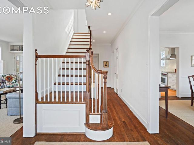 3212 Tennyson St NW, Washington, DC