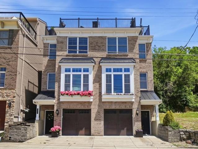 3212 Walworth Ave, Cincinnati, OH 45226