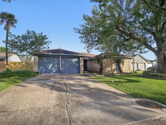 3212 Wavecrest Street
