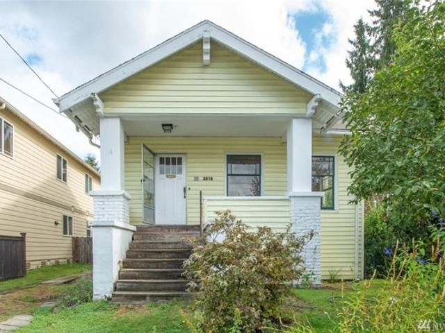 3212 35th Ave S, Seattle, WA 98144