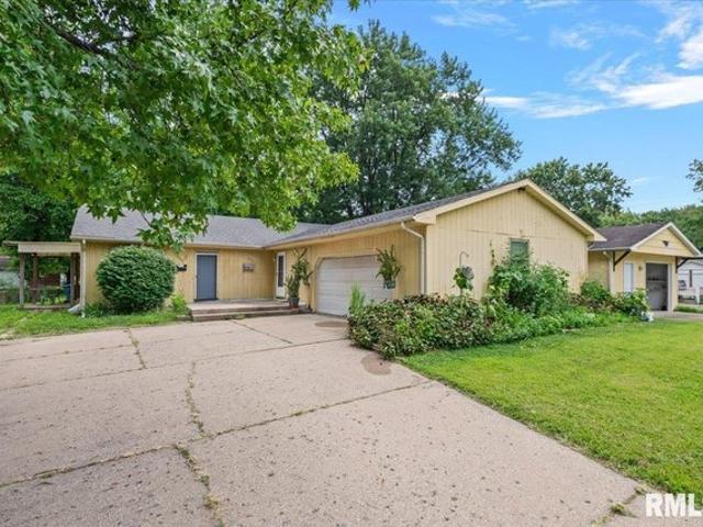 3212 3 Clarendon Dr, Springfield, IL 62704