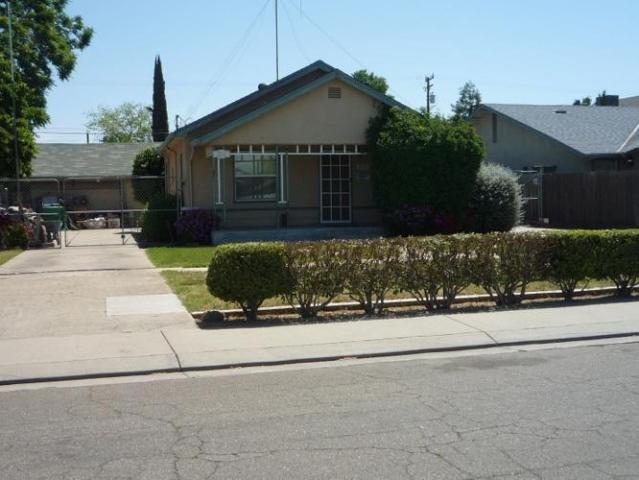 3212 8th St, Ceres, CA 95307