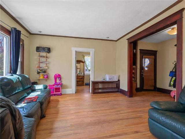 3213 Minnehaha Avenue