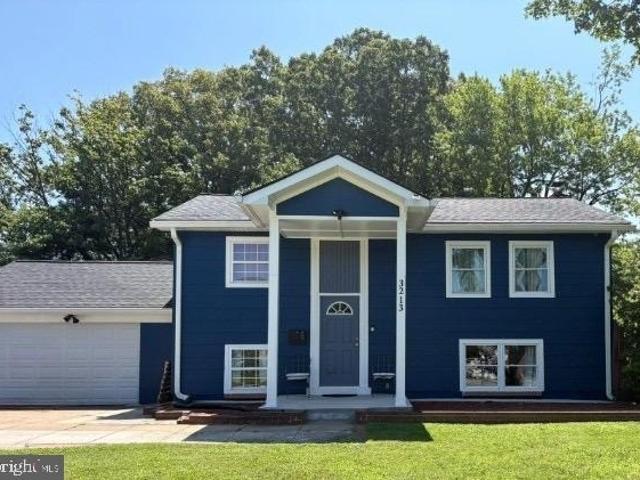3213 Bayfield Dr, Woodbridge, VA 22193