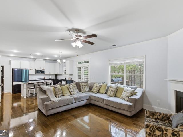 3213 Blackley Old Road