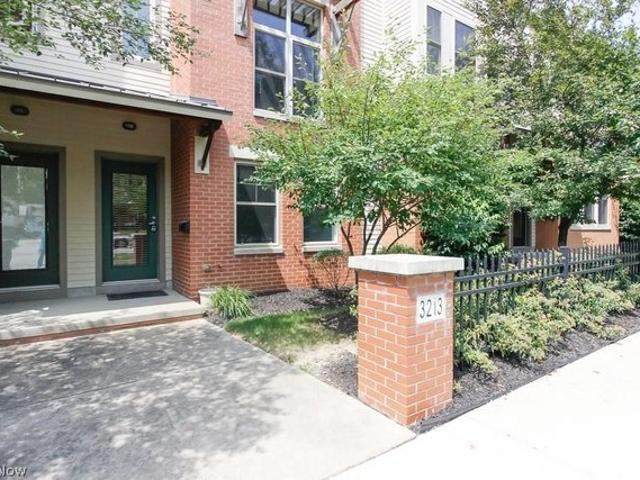 3213 Euclid Heights Blvd, Cleveland Heights, OH 44118