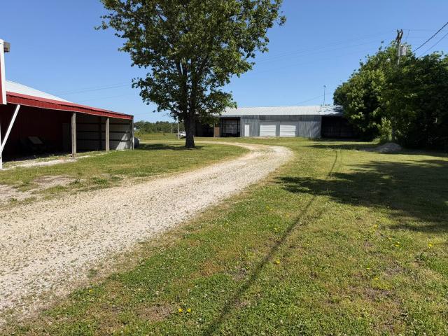 3213 U S 160