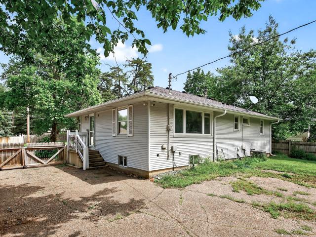 3213 W Old Shakopee Rd, Minneapolis, MN 55431 | MLS #7021 | Compass