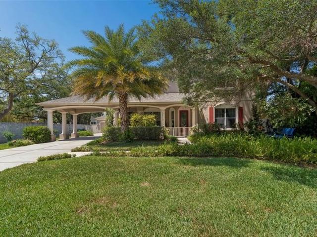 3213 W Wyoming Ave, Tampa, FL 33611