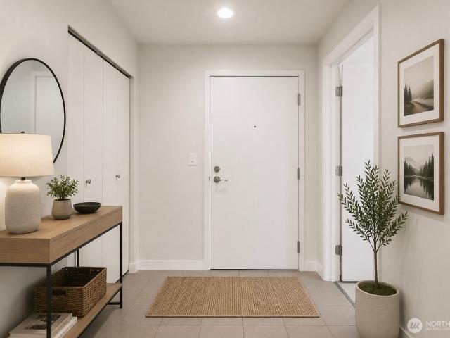 321 10th Avenue S # 610