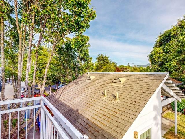 321 327 South E Street 1 Bedroom Apartment for Rent at 321 S E St, Santa Rosa, CA 95404 Burbank Gardens