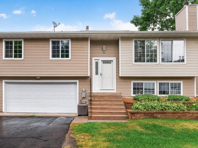 321 97th Lane NE