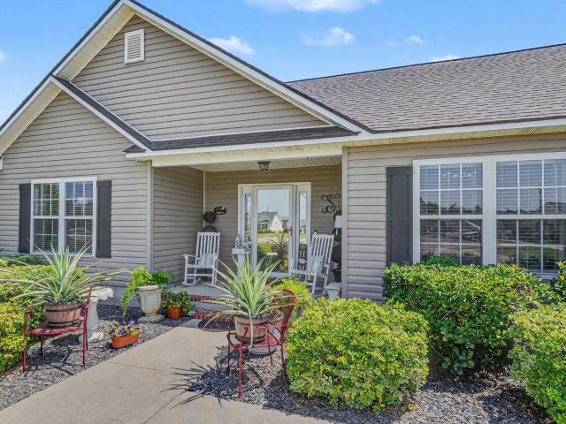 321 Corinne Ln