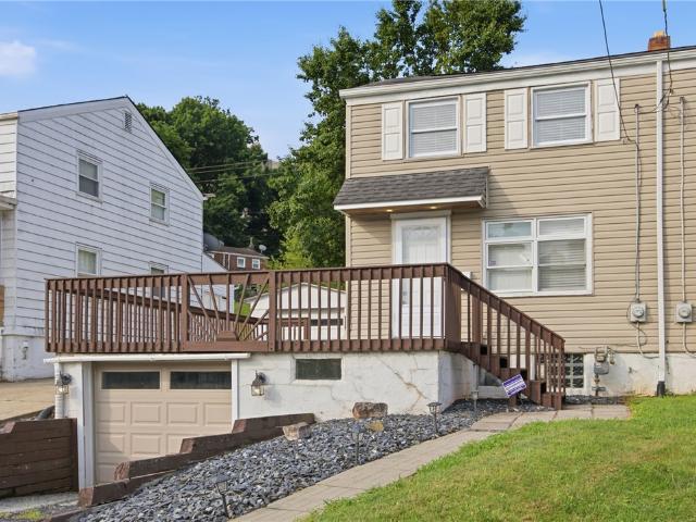 321 Cedar St