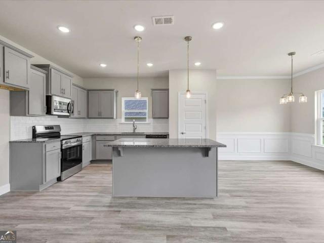321 Angela Avenue LOT 03