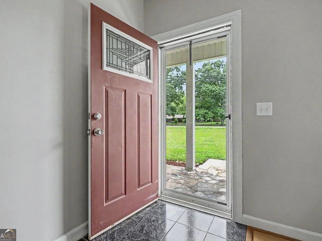 321 Acorn Road SE