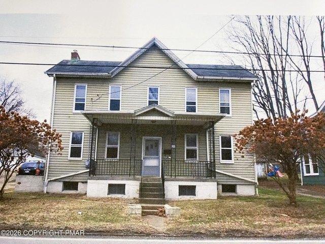 321 Agnew Rd, Jeannette, PA 15644