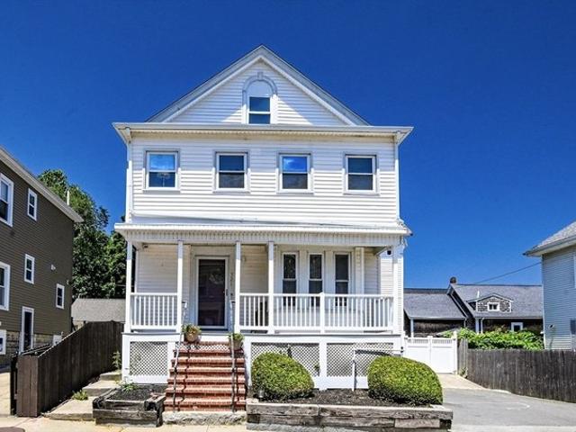 321 Arnold St, New Bedford, MA 02740