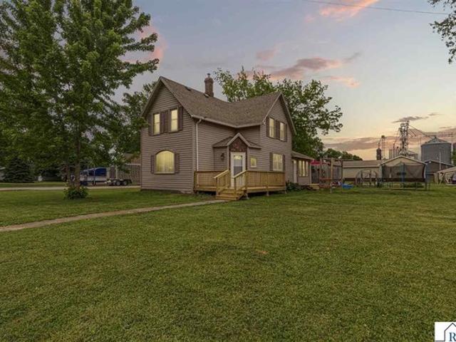 321 Ash Ave, New Richland, MN 56072