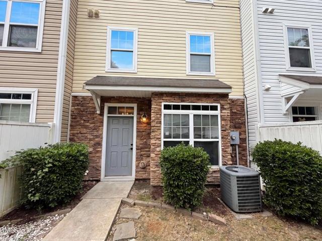 321 Gilman Ln Unit 109, Raleigh, NC 27610