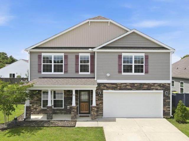 321 Ginger Dr, New Bern, NC 28560