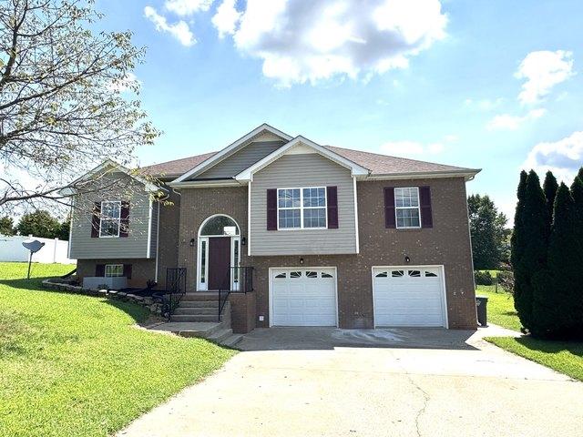 321 Greenspoint Ct, Clarksville, TN 37042