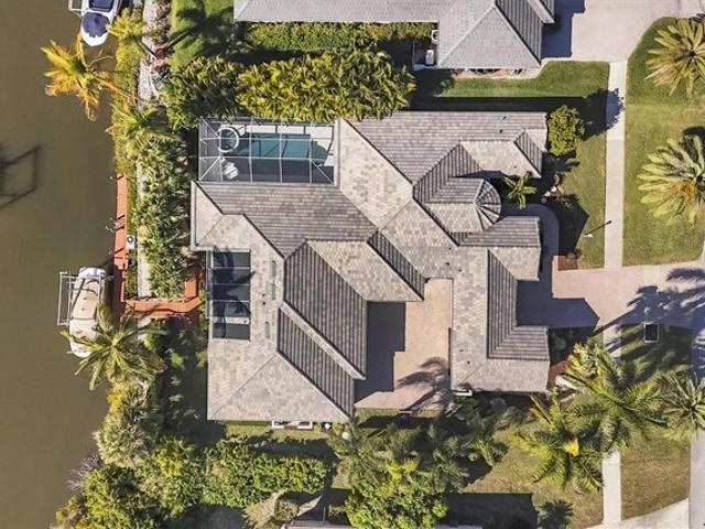 321 Dulmer Dr, Nokomis, FL 34275