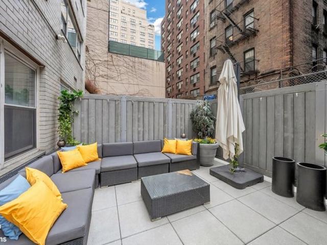 321 E 48th St Apt 1L, Manhattan, NY 10017