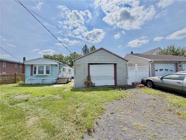 321 E 21st St, Northampton, PA 18067