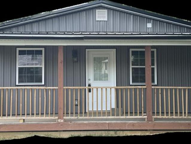 321 E Woodford St, Lawrenceburg, KY 40342