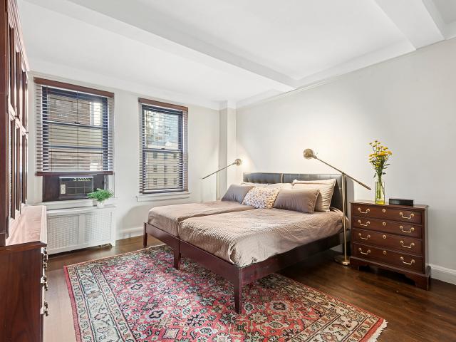 321 East 54th Street, Unit 6A