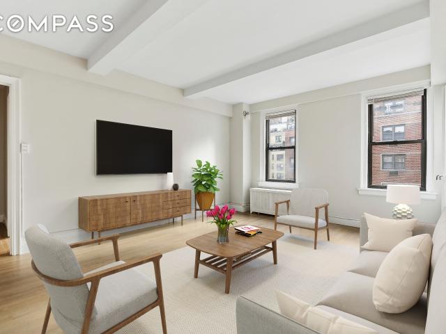 321 East 54th Street, New York, NY