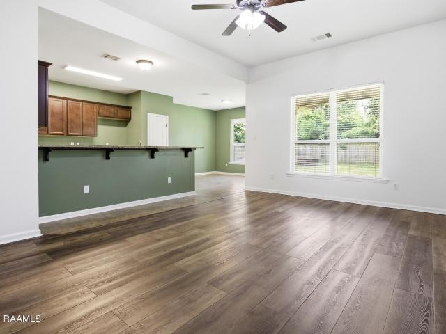 321 Elwick Dr, Lafayette, LA 70507 | MLS #RA2600003 | Compass