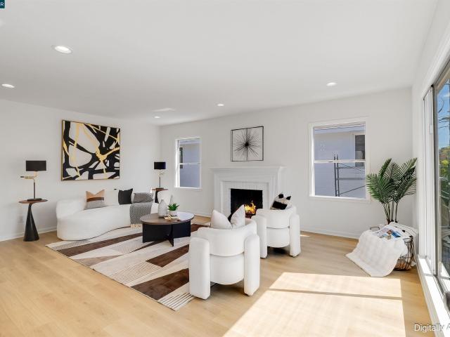 321 Escobar St