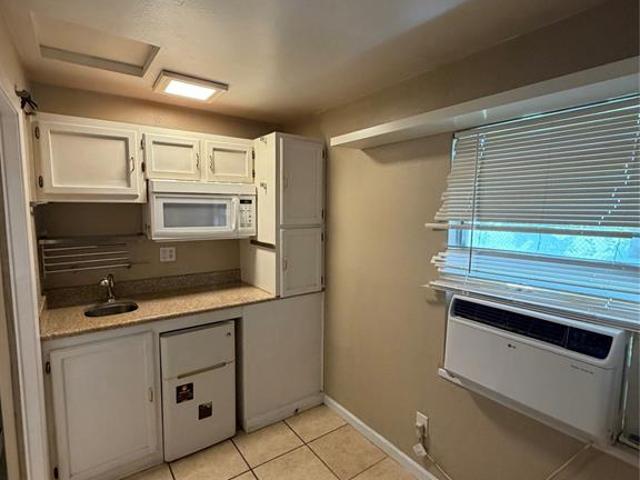 321 Katherine Circle