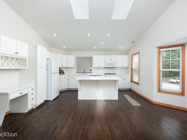 321 Kresswood Drive # 6D