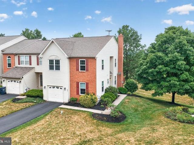321 Hamilton Dr, Harleysville, PA 19438