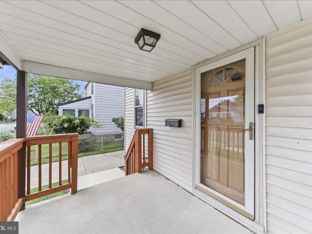 321 Jansen Avenue