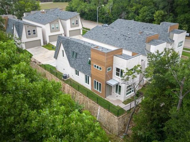 321 Oakbend Dr, Lewisville, TX 75067