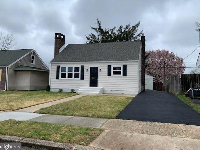 321 Olga Rd, Wilmington, DE 19805