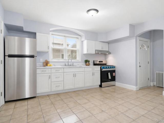 321 Olivia Street 1