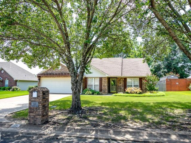 321 Oxford Cove