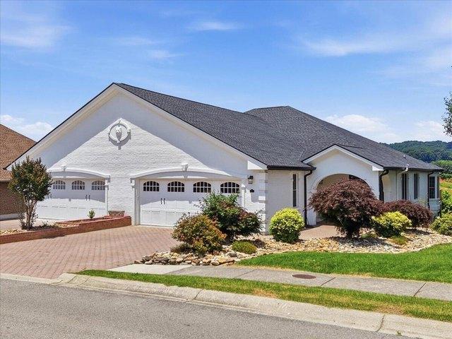 321 Lochmere Dr, Morristown, TN 37814