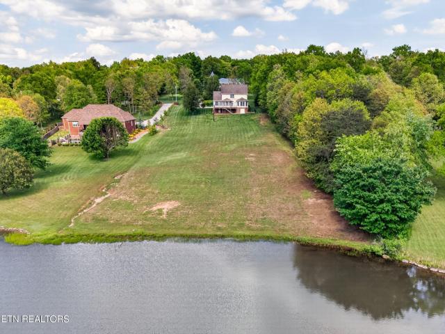 321 Magnolia Lane