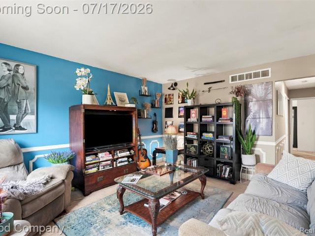 321 Manatee Avenue