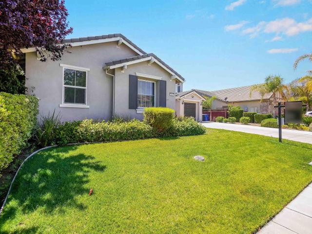 321 Myrtle Ln