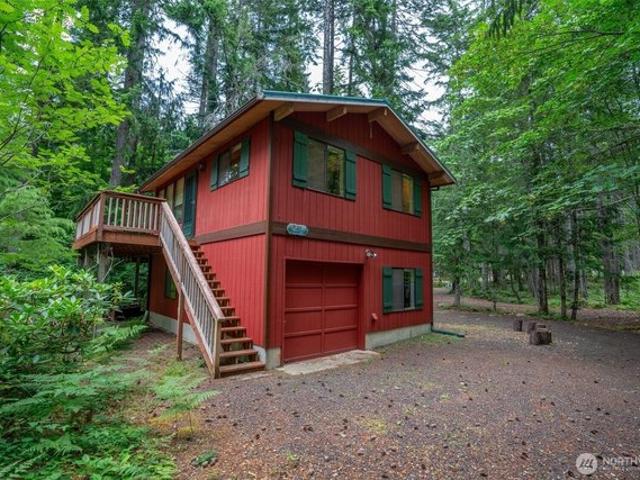 321 N Wynoochee Dr, Hoodsport, WA 98548