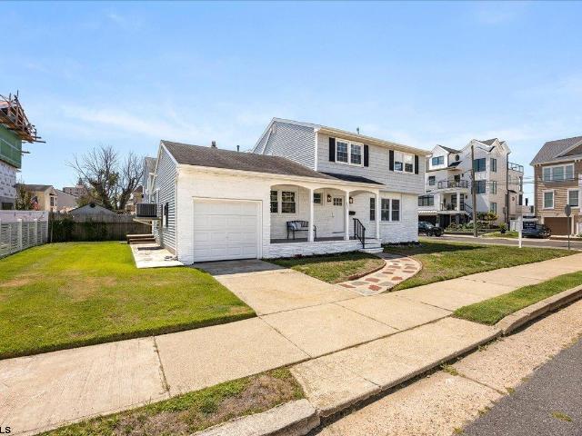 321 N Harvard Ave