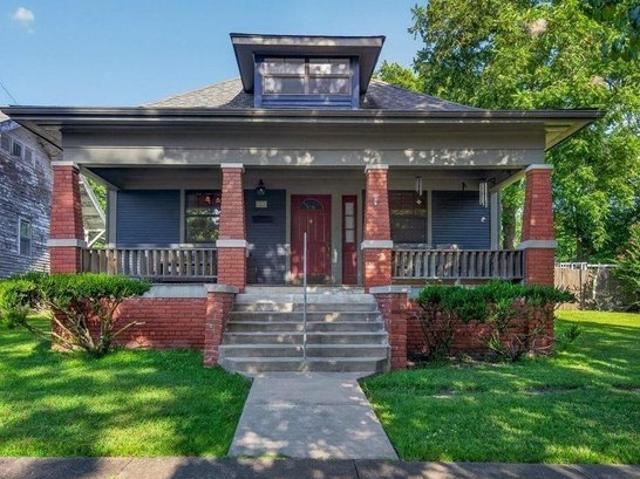 321 N Maple St, Nowata, OK 74048